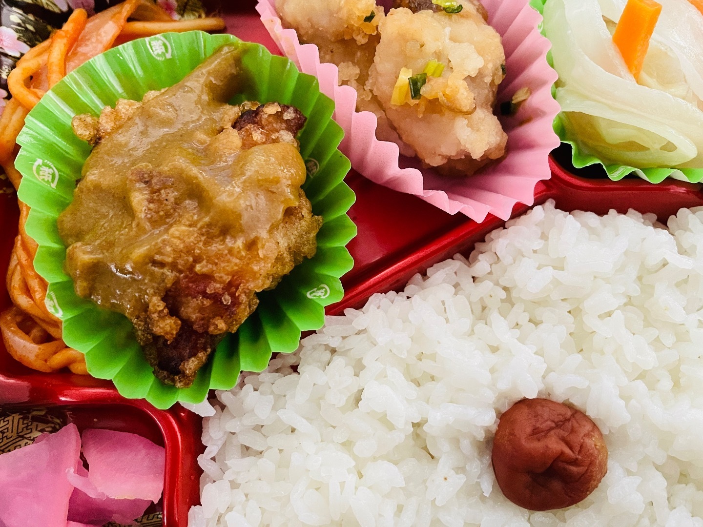 昨日のお弁当：カレー竜田揚げ＆油淋鶏: 音源収集・ラーメン・お弁当のひたすら記録